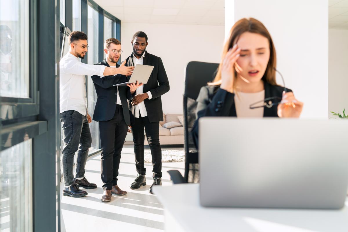 Straining e risarcimento danni - SLLS.IT